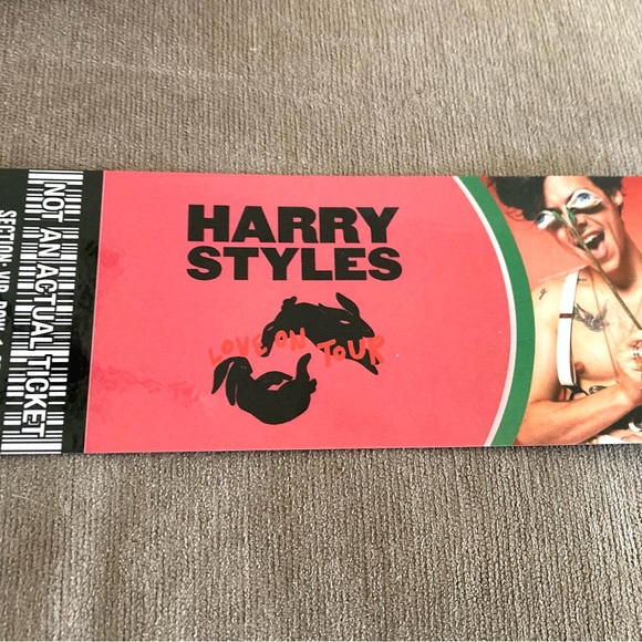 Harry Styles | Bags | Harry Styles Love On Tour 223 Limited Edition Vip ...